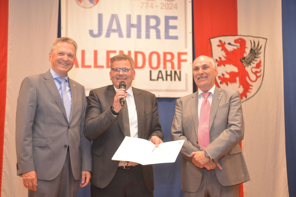 Allendorf an der Lahn mit Ehrenurkunde ausgezeichnet | innen.hessen.de