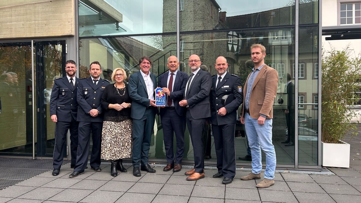 Stadt Zwingenberg als 168. Kommune im Sicherheitsprogramm KOMPASS begrüßt | innen.hessen.de